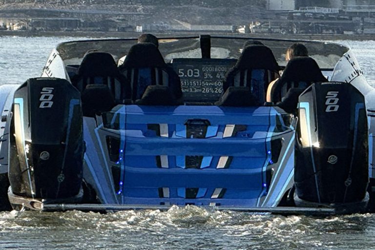 Doug Wright Powerboats - Industry Leader in Offshore Race Boats ...